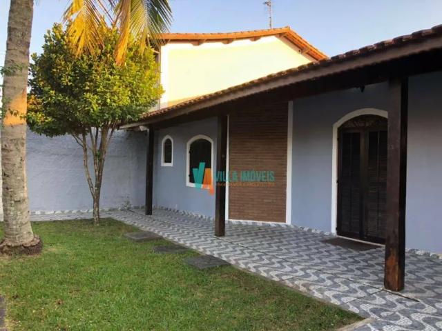 Casa com 2 dormitórios à venda, 180 m² por R$ 800.000,00 Jardim Britânia Caraguatatuba/SP