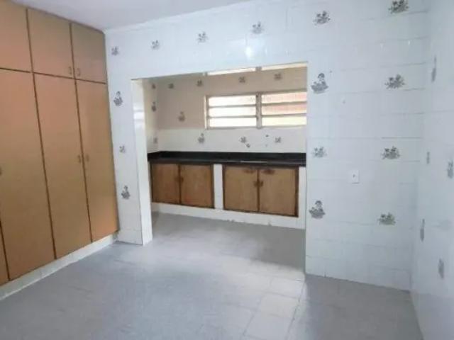 Casa à venda em Centreville, Santo André – 2 dormitórios, 1 suíte, 1 vaga, frente