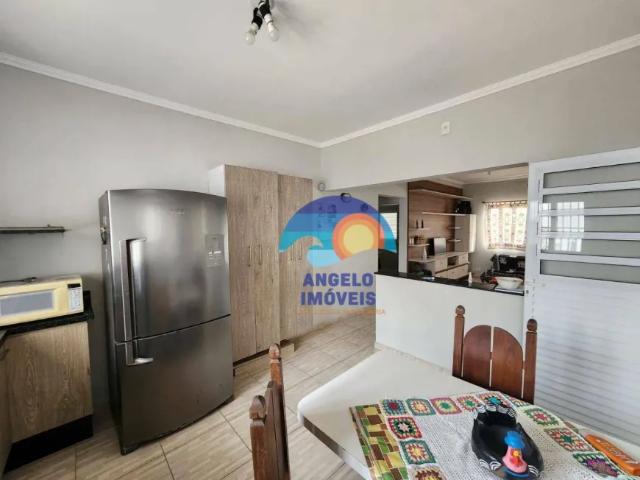 Casa com 2 dormitórios à venda, 120 m² por R$ 599.000,00 Centro Peruíbe/SP