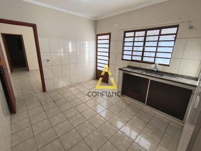 Casa com 2 dormitórios à venda, 83 m² por R$ 370.000,00 Jardim Europa Jaguariúna/SP