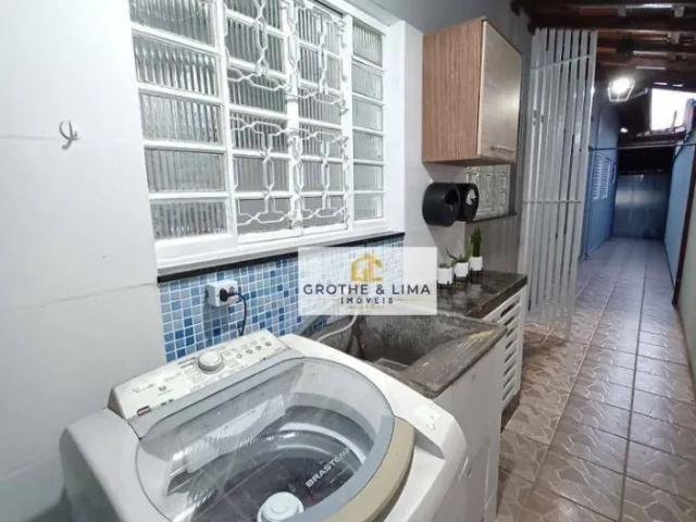 Casa com 2 dormitórios, 1 suíte à venda, 65 m² Parque São Cristóvão Taubaté/SP
