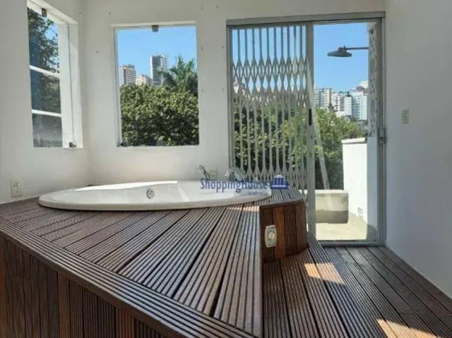 Casa com 2 dormitórios, 213 m² venda por R$ 2.000.000,00 ou aluguel por R$ 15.700,00/mês Sumarez