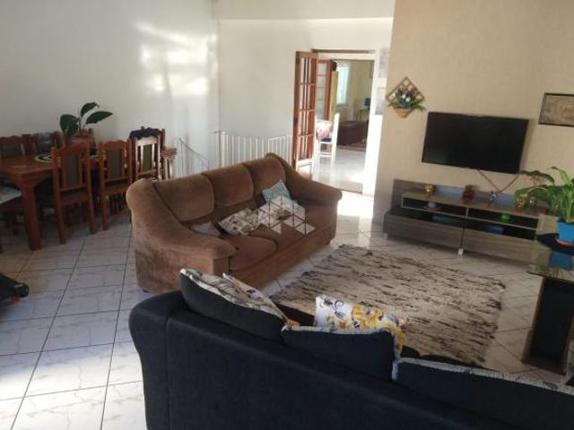 Casa com 2 Dormitórios no Bairro Cecília