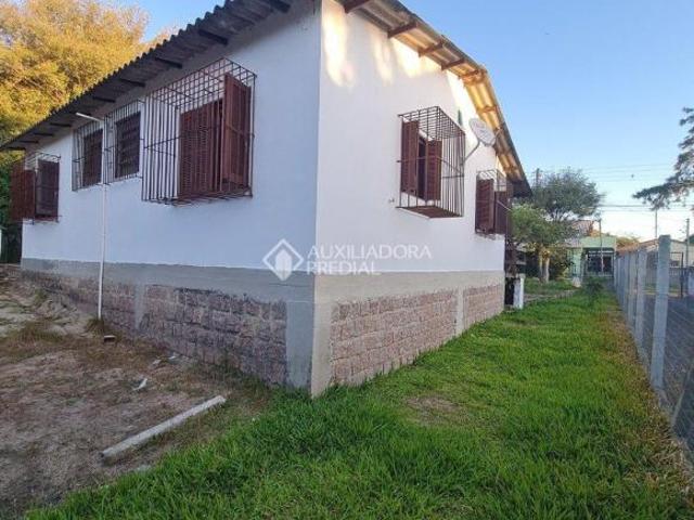 Casa com 2 dormitórios no bairro Florida em Guaíba