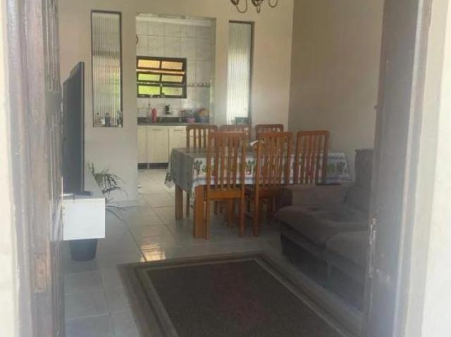 Casa com 2 dormitórios no bairro São Fernando em Itanhaém