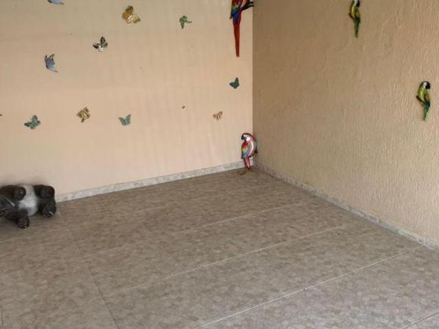 Casa com 2 dormitórios no Bosque dos Eucaliptos