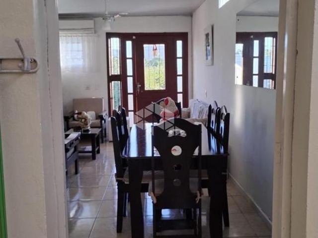 Casa com 2 dormitórios no Jardim Botãnico porto Alegre
