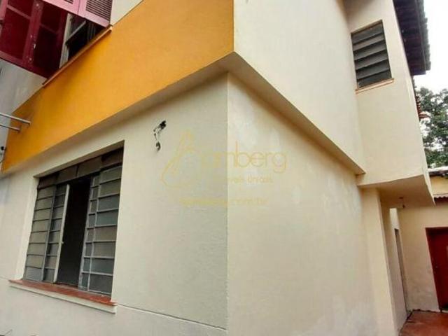 Casa com 2 dormitórios no Jardim Petrópolis