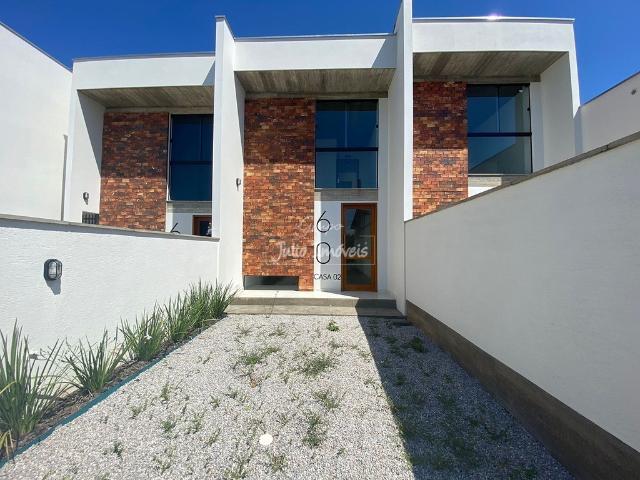 Casa com 2 dormitórios no Rio Branco