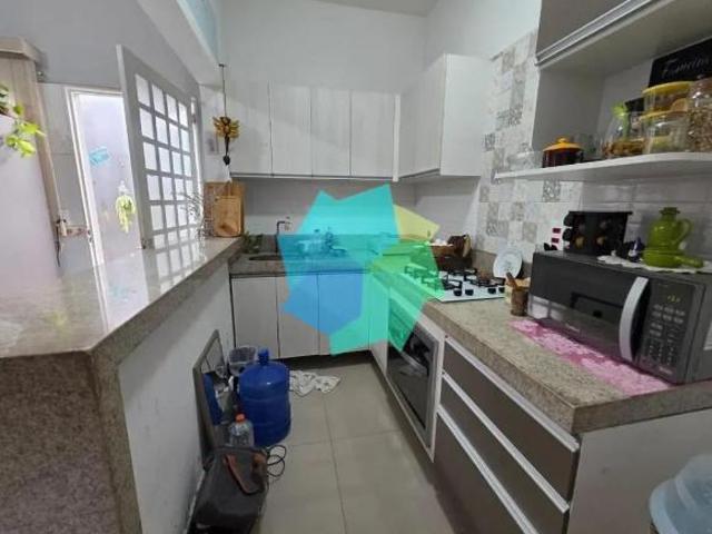 Casa com 2 dormitórios à venda, 105 m² por R$ 340.000,00 Loteamento Terras de São Pedro e São Paul