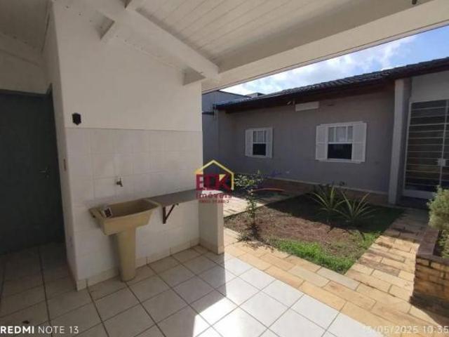 Casa com 2 dormitórios à venda, 105 m² por R$ 710.000 Vista Verde São José dos Campos/SP