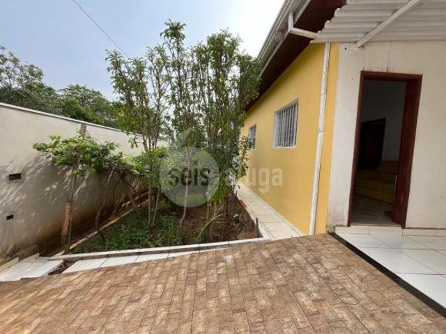 Casa com 2 dormitórios à venda, 105m² por R$ 375.000,00 Vila Santa Maria.
