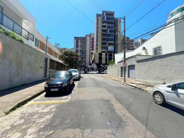 Casa com 2 dormitórios à venda, 106 m² por R$ 690.000,00 São Mateus Juiz de
