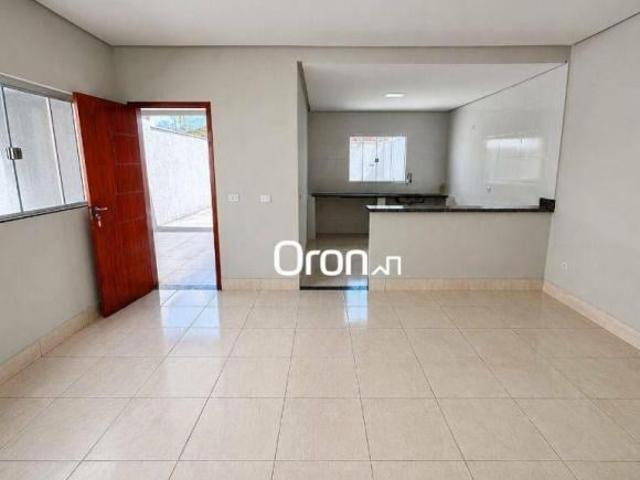 Casa com 2 dormitórios à venda, 107 m² por R$ 355.000,00 Independência Aparecida de Goiânia/GO