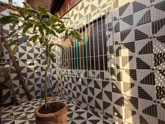 Casa com 2 dormitórios à venda, 107 m² por R$ 350.000,00 Balneario Oceanópolis Mongaguá/SP