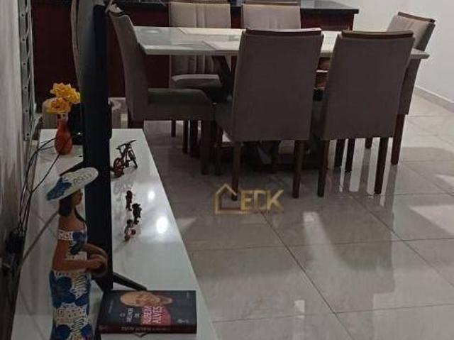 Casa com 2 dormitórios à venda, 107 m² por R$ 450.000,00 Vila Amorim Suzano/SP