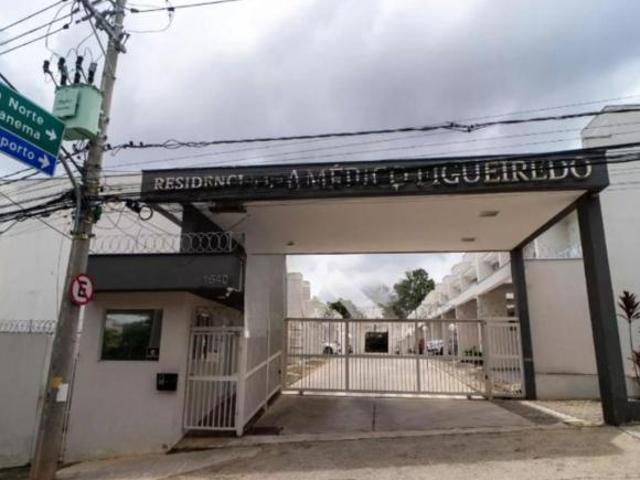 Casa com 2 dormitórios à venda, 109 m² por R$ 619.000 Jardim Simus Soroca.