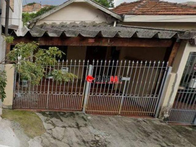 Casa em Vila Ipojuca com 109m², 2 dorm quintal e 175m² de terreno