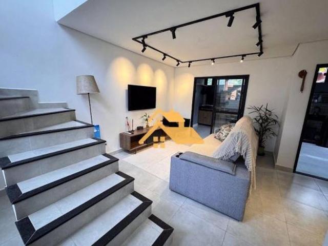 Casa com 2 dormitórios à venda, 100 m² por R$ 1.100.000,00 Praia de Camburi São Sebastião/SP