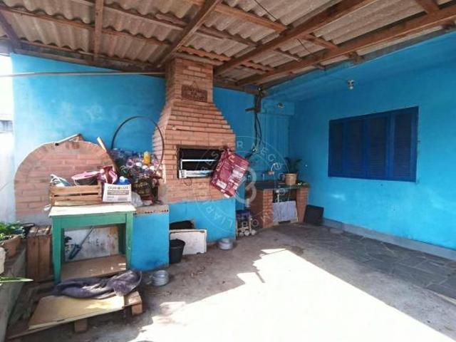Casa com 2 dormitórios à venda, 100 m² por R$ 400.000,00 Lomba da Palmeira Sapucaia do Sul/RS