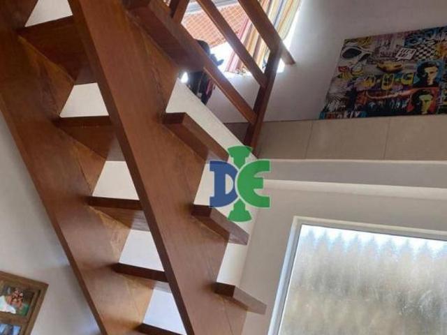 Casa com 2 dormitórios à venda, 100 m² por R$ 540.000,00 Jardim Pararangaba São José dos Campos/