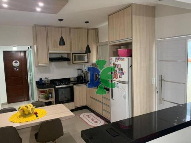 Casa com 2 dormitórios à venda, 102 m² por R$ 310.000,00 Jardim Esperança Jacareí/SP