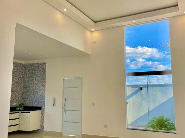 Casa com 2 dormitórios à venda, 115m² construída por R$ 638.000 – Bairro Campo Verd