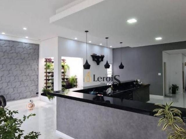Casa com 2 dormitórios à venda, 118 m² por R$ 820.000,00 Condomínio Jardim Guarujá Salto/SP