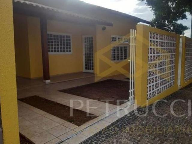 Casa com 2 dormitórios à venda, 118 m² por R$ 850.000,00 Pedra Grande Holambra/SP