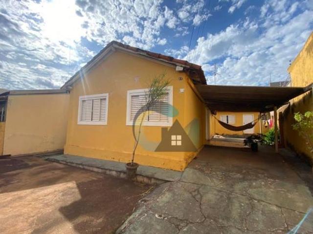 Casa com 2 dormitórios à venda, 110 m² por R$ 230.000 Centro Barretos/SP