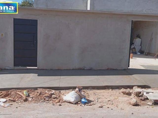 Casa com 2 dormitórios à venda, 110 m² por R$ 250.000,00 Estancia Chacaras Itapema Caldas Novas