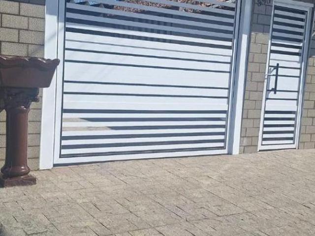 Casa com 2 dormitórios à venda, 111 m² por R$ 330.000 Flórida Mirim Mongaguá/SP
