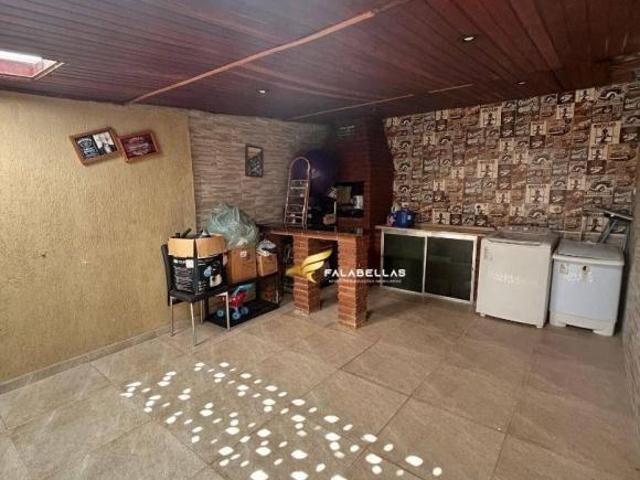 Casa com 2 dormitórios à venda, 111 m² por R$ 485.000,00 Vila Iguaçu Várzea Paulista/SP