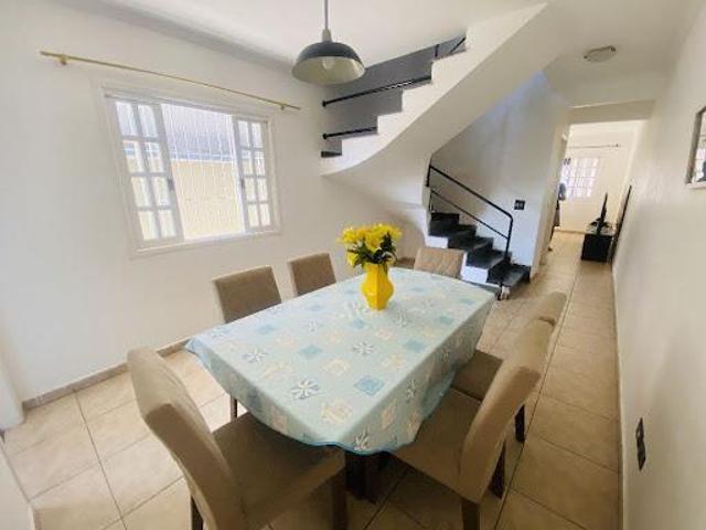 Casa com 2 dormitórios à venda, 112 m² Jardim dos Camargos Barueri/SP