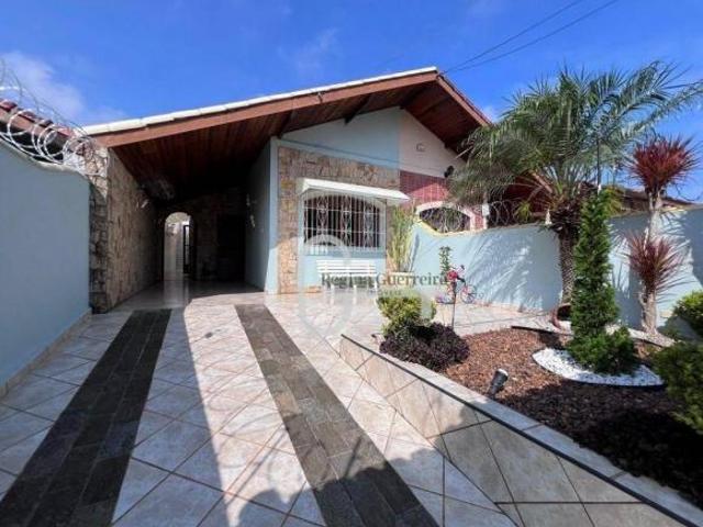 Casa com 2 dormitórios à venda, 112 m² por R$ 426.000,00 Balneário Stella Maris Peruíbe/SP