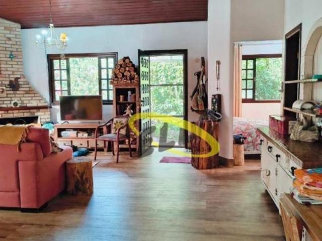 Casa com 2 dormitórios à venda, 128 m² por R$ 560.000,00 Jardim Santa Paula Cotia/SP