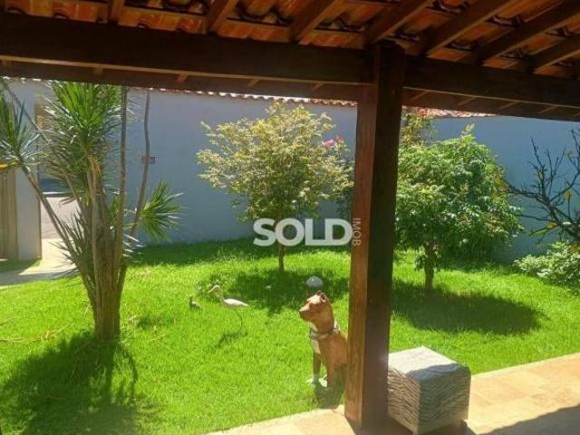 Casa com 2 dormitórios à venda, 129 m² por R$ 483.000,00 Jardim Aeroporto II Franca/SP