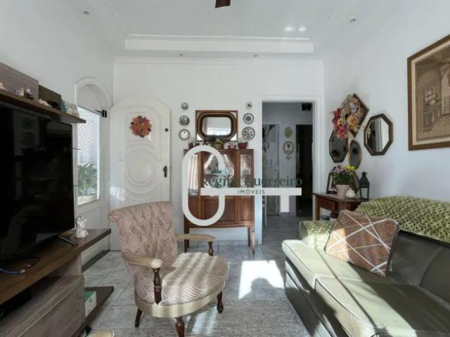 Casa com 2 dormitórios à venda, 129 m² por R$ 580.000,00 Centro Peruíbe/SP