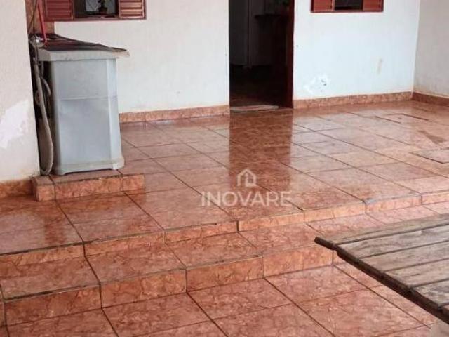 Casa com 2 dormitórios à venda, 120 m² por R$ 240.000,00 Jardim Leonora Itumbiara/GO