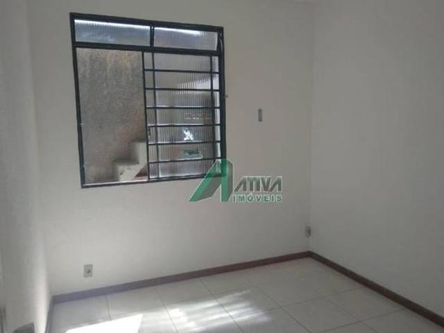 Casa com 2 dormitórios à venda, 120 m² por R$ 270.000,00 Cachoeirinha Belo Horizonte/MG
