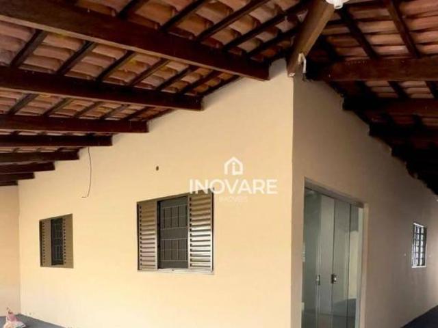 Casa com 2 dormitórios à venda, 120 m² por R$ 300.000,00 Primavera Araporã/MG