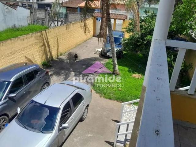 Casa com 2 dormitórios à venda, 120 m² por R$ 485.000,00 Balneário dos Golfinhos Caraguatatuba/S