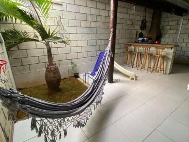 Casa com 2 dormitórios à venda, 120 m² por R$ 500.000,00 Residencial Van Den Broek Holambra/SP