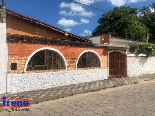 Casa com 2 dormitórios à venda, 121 m² por R$ 390.000,00 Jardim Mosteiro Itanhaém/SP