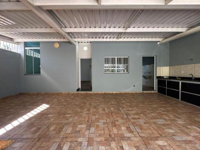 Casa com 2 dormitórios à venda, 121 m² por R$ 447.000,00 Vila Jones Americana/SP
