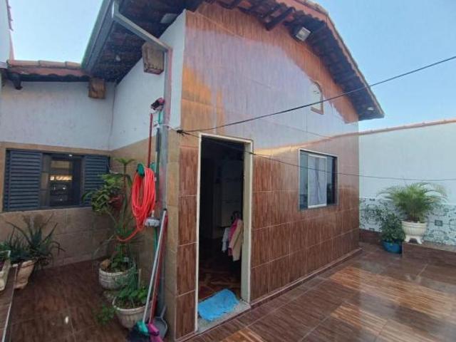 Casa com 2 dormitórios à venda, 122 m² por R$ 300.000 Cidade Jardim Pouso Alegre/MG