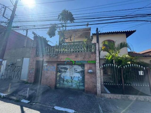 Casa com 2 dormitórios à venda, 122 m² por R$ 379.900,00 Centro Carapicuíba/SP