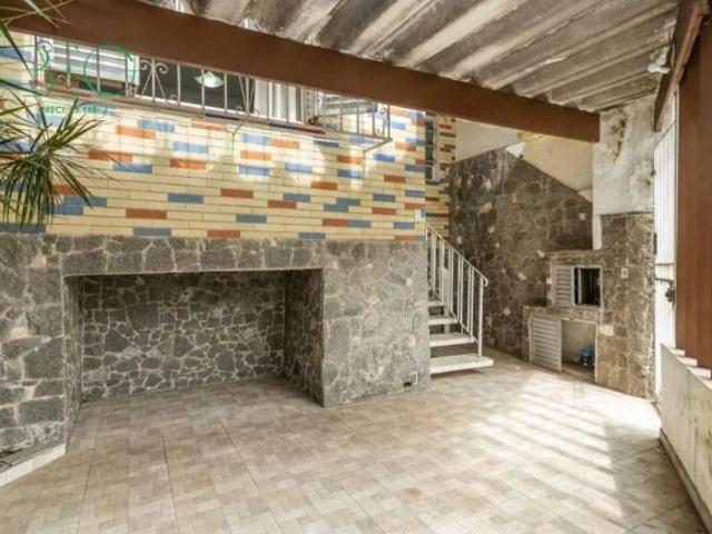 Casa com 2 dormitórios à venda, 135 m² por R$ 590. Chácara Inglesa São Paulo/SP