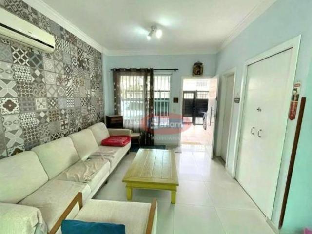 Casa com 2 dormitórios à venda, 130 m² por R$ 880.000,00 Marapé Santos/SP