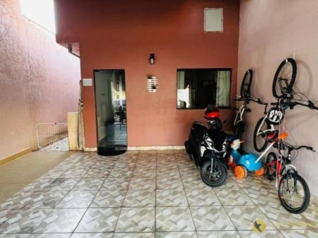 Casa com 2 dormitórios à venda, 144 m² por R$ 403.000,00 Loteamento Terras de São Pedro e São Paul